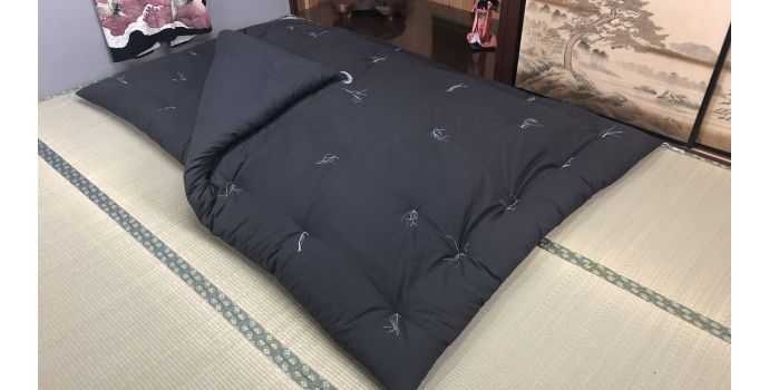 Japanese Blankets Kakebuton for sale - Futon Beds From Japan